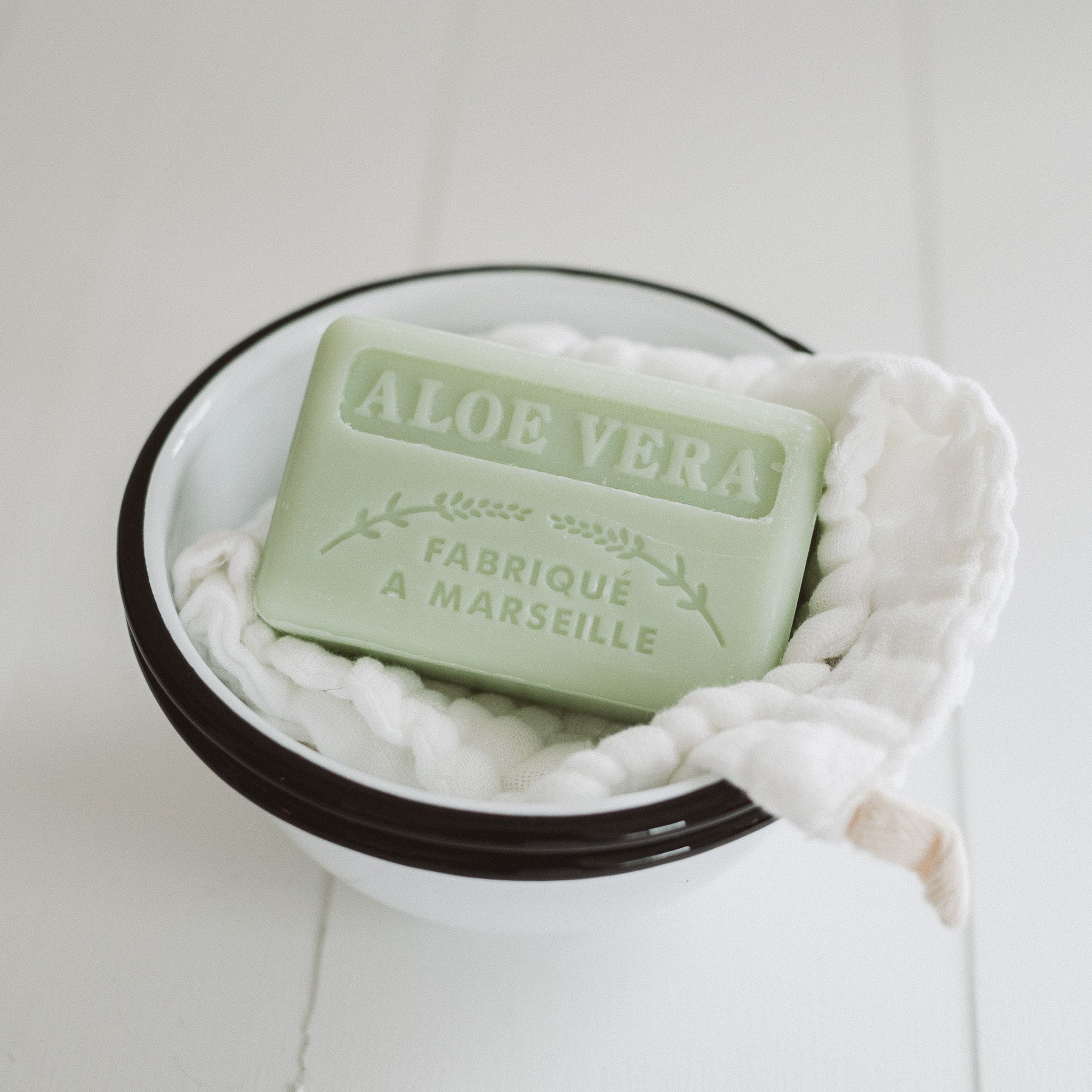 Aloe Soap Bar – Cardinal Farmhouse